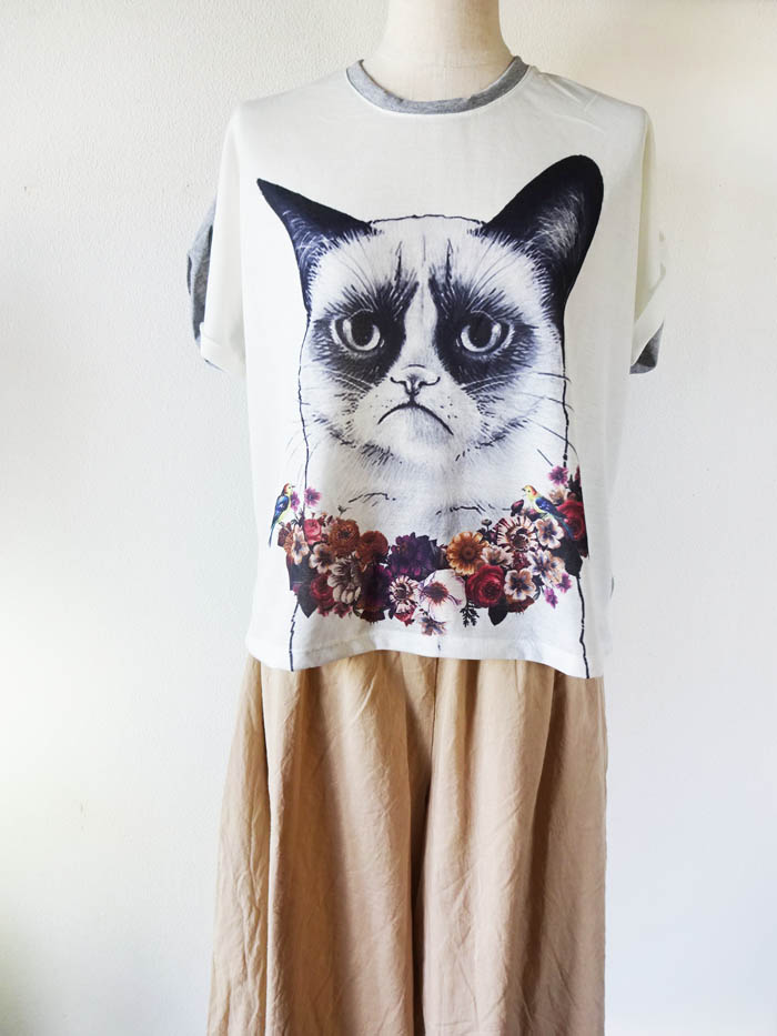 Import T-shirts [from England] ①